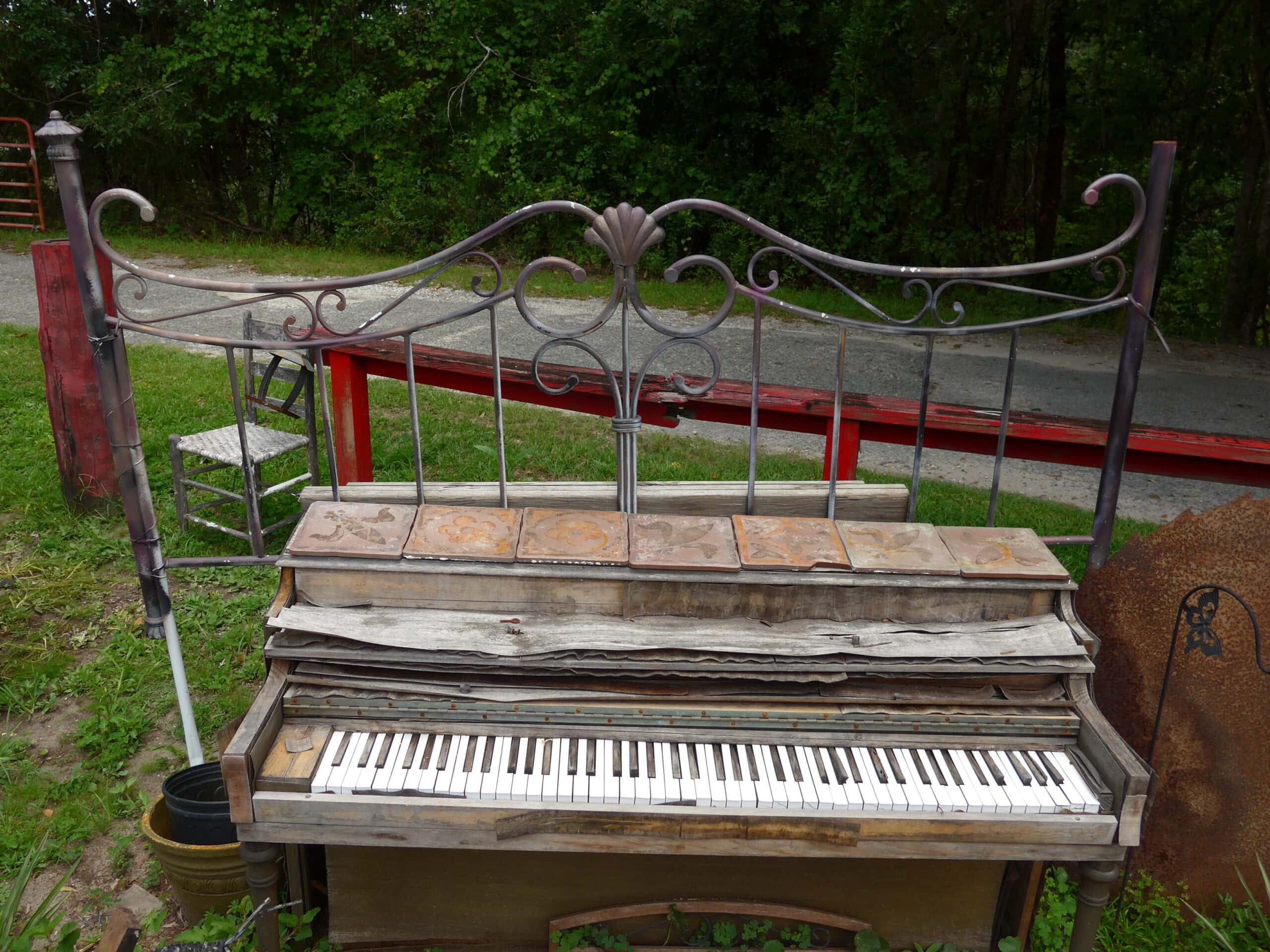 Old Piano - James Calemine